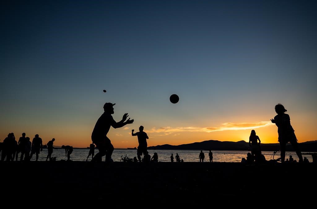 High E. coli levels prompt water advisory for Vancouver’s Sunset Beach ...