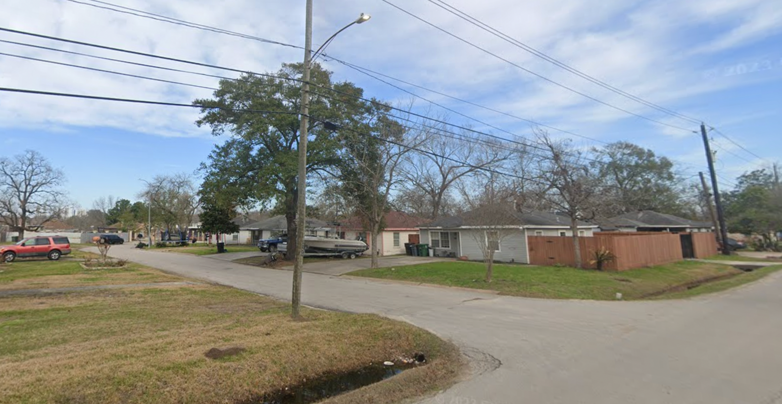 Houston homeowner shoots and kills two men in ski masks who turned up ...